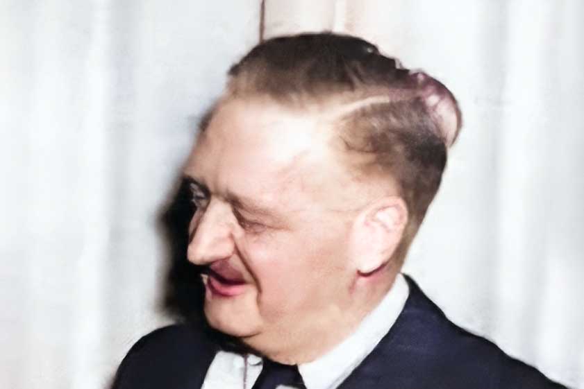 Perce Pearce - Snow White Museum