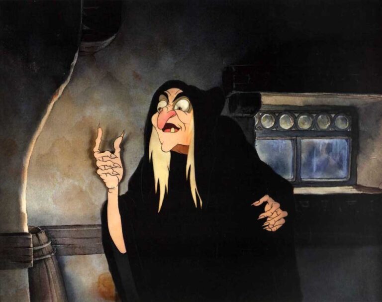 Sequence 14H – Snow White Dies - Snow White Museum